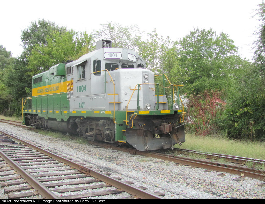 CAGY 1804 at a transload facility for Shaw Carpets
